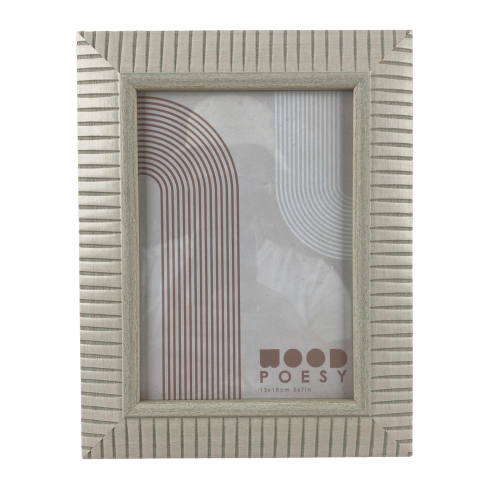 Retratera Con Marco Beige 18.1X23.2X1.5Cm Concepts 531-261254 | ElBaratillo